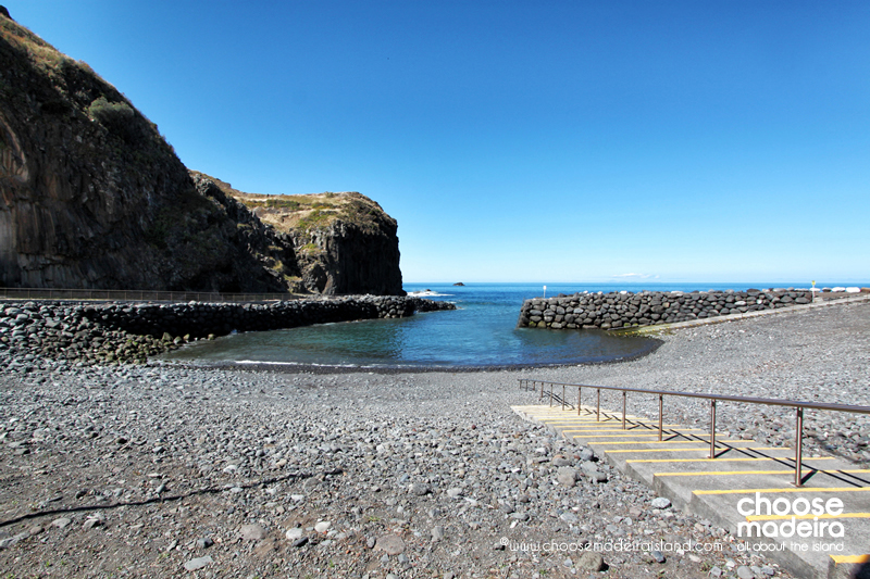Complexo-Balnear-da-Foz-da-Ribeira-do-Faial-Santana-Choose-Madeira ...