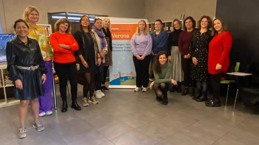 'Bartolomeu Perestrelo' participa em curso de formação em Itália ...